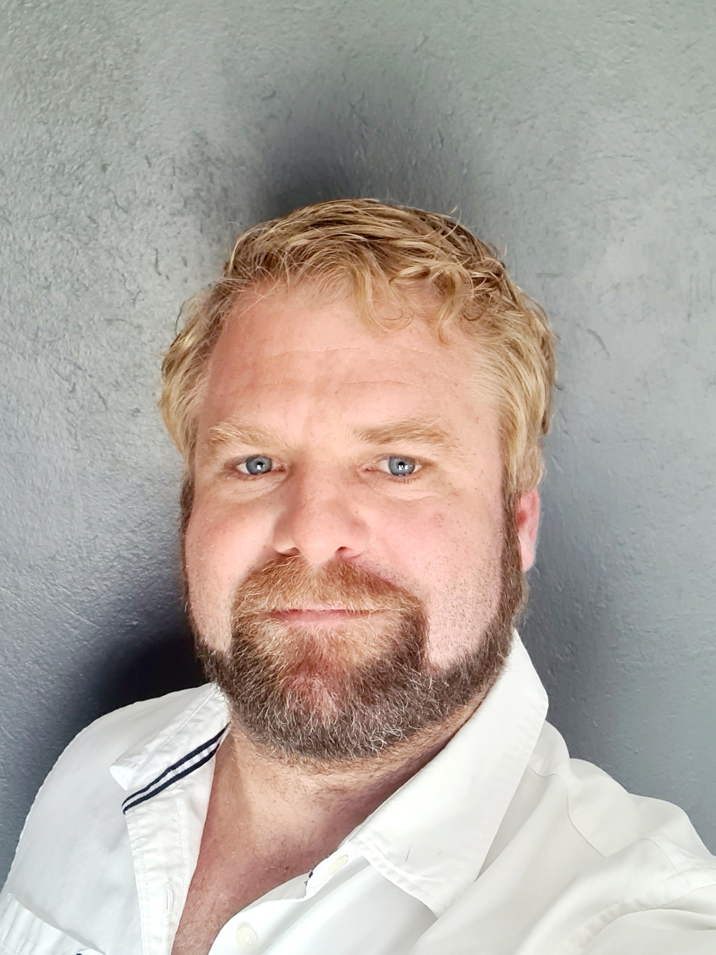 JANNIE LUBBE – GreyBus